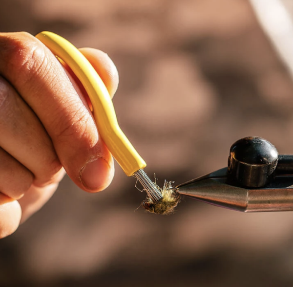 Loon Ergo Dubbing Pick | Buy Loon Fly Tying Tools Online At ...